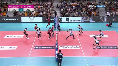 [결승전] 뼈 아픈 공격범실 최은지 선수, 3세트 가져가는 GS칼텍스 - 2018 KOVO컵 프로배구대회 | 네이트 TV