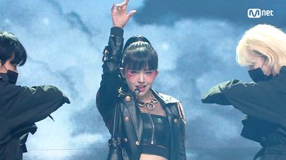 'CRAXY(크랙시)'의 시네마틱 사운드! 'REQUIEM' 무대 | Mnet 220908 방송 | 네이트 TV